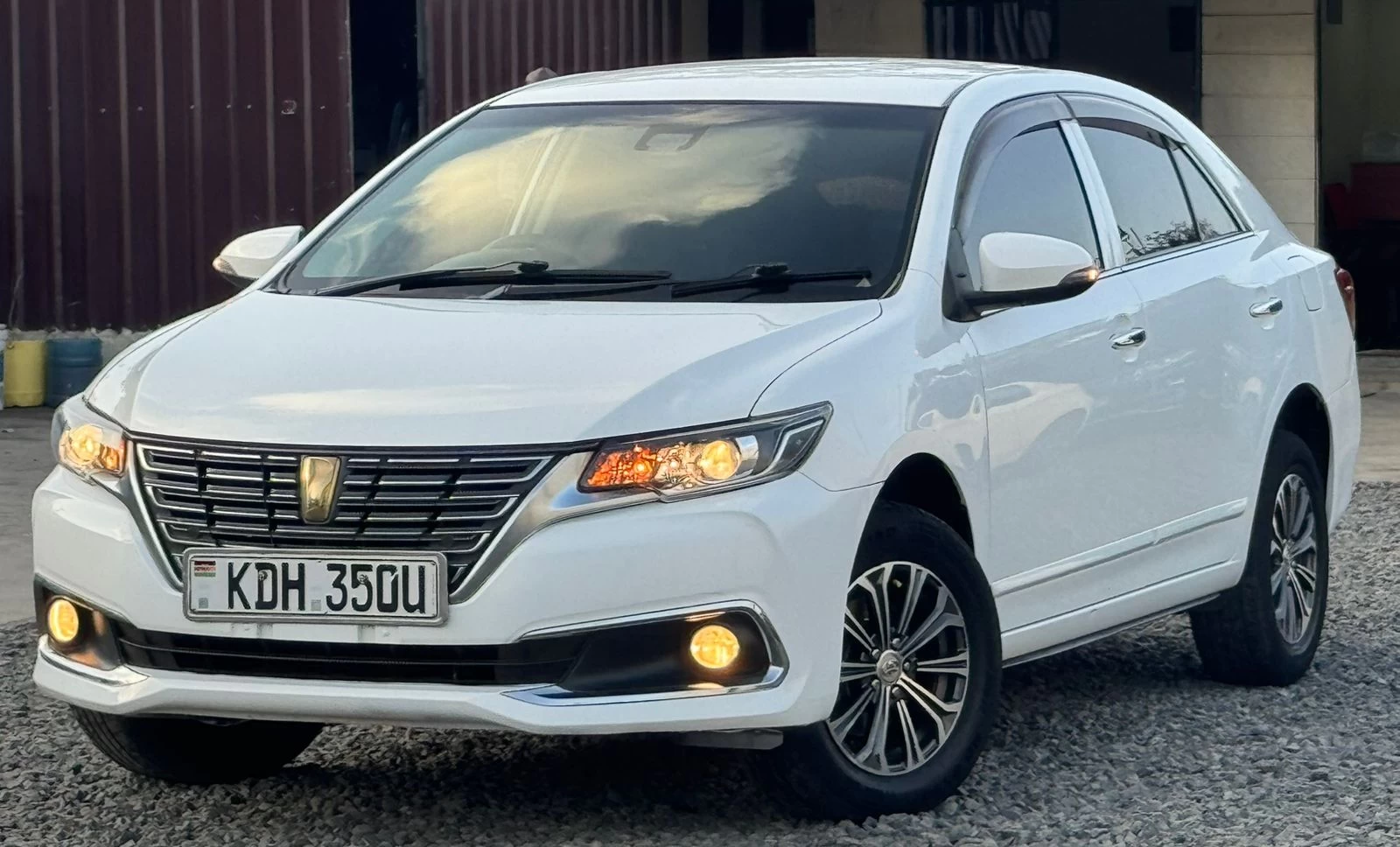 TOYOTA PREMIO 2017 KDH 1.8L 2WD NEW SHAPE | Bigshop Kenya Ltd Ecommerce